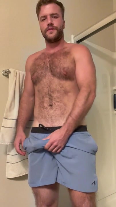 Hot And Hairy Bulge Play 2