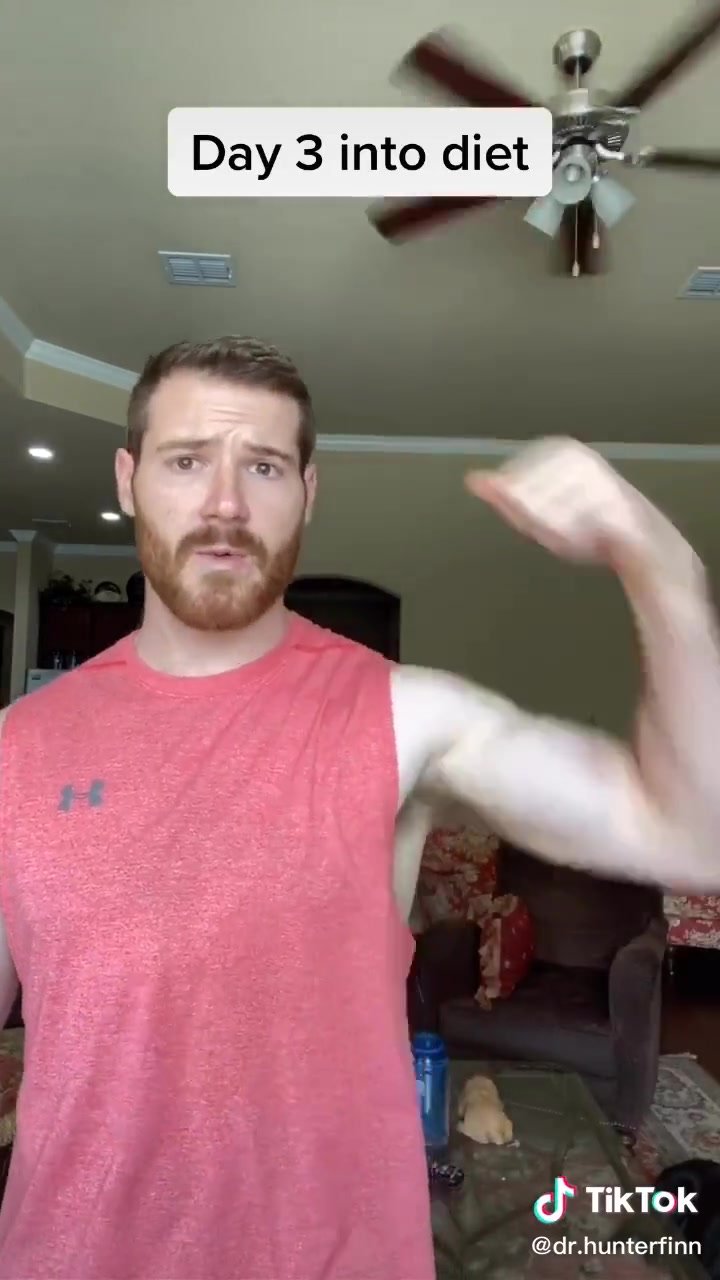 Sexy Vet Flexing