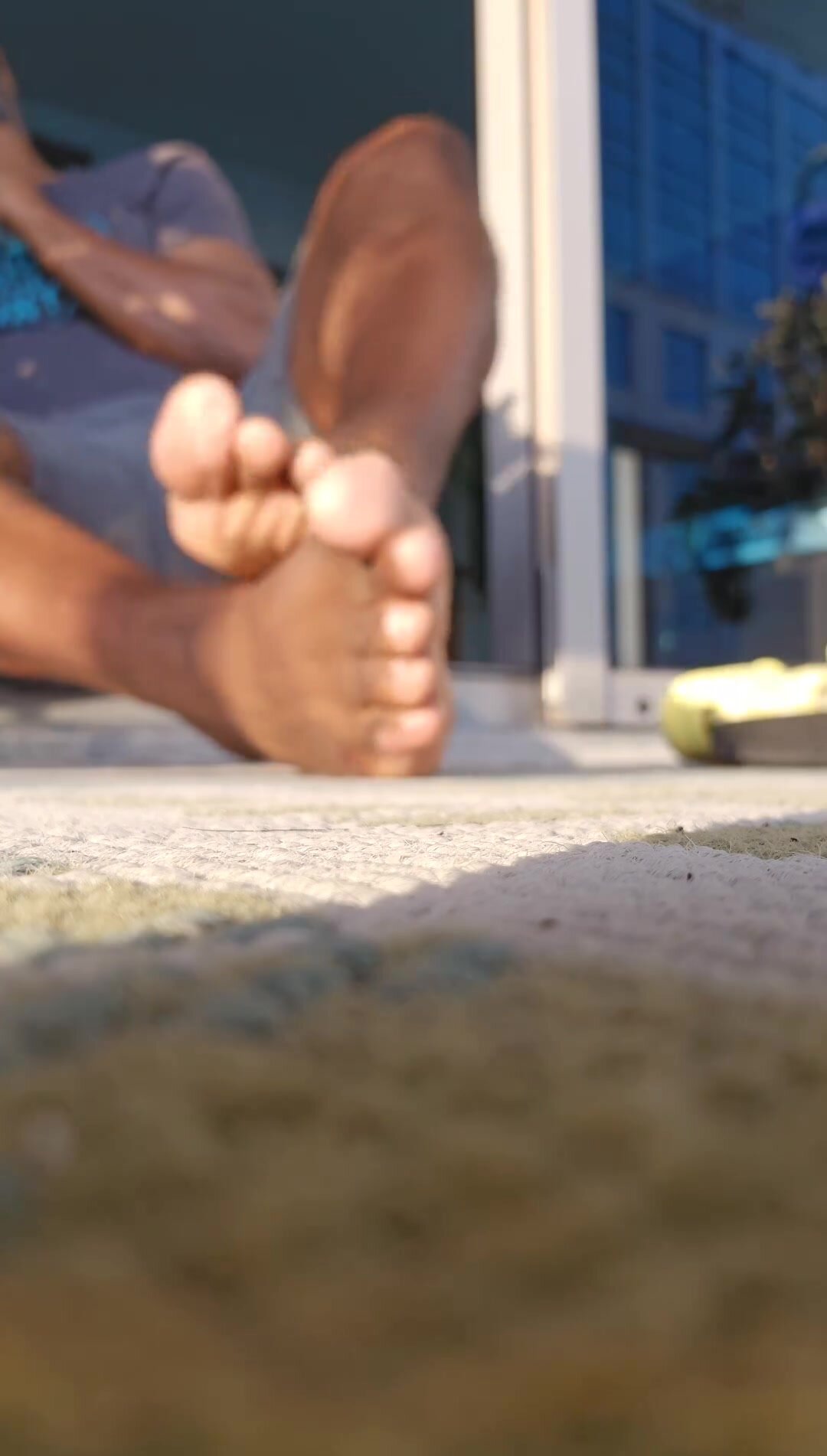 Pés E Solas Homem Latino Grande