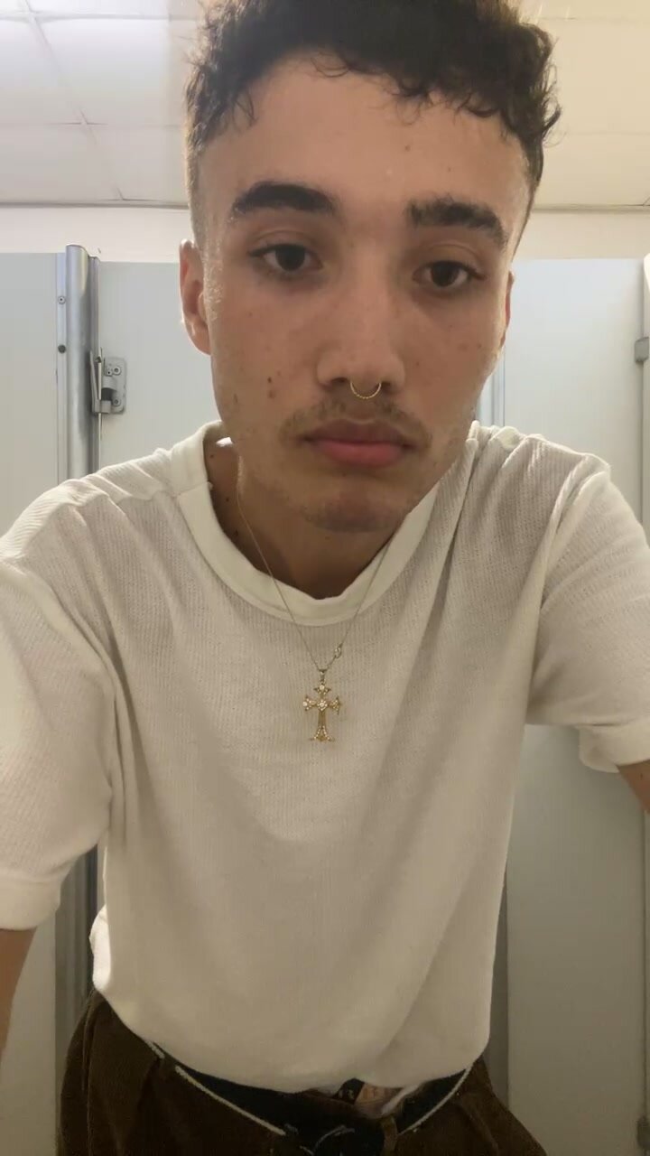 Live Public Bathroom