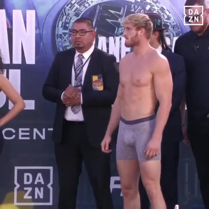Str8s Logan Paul At Thw Weigh In
