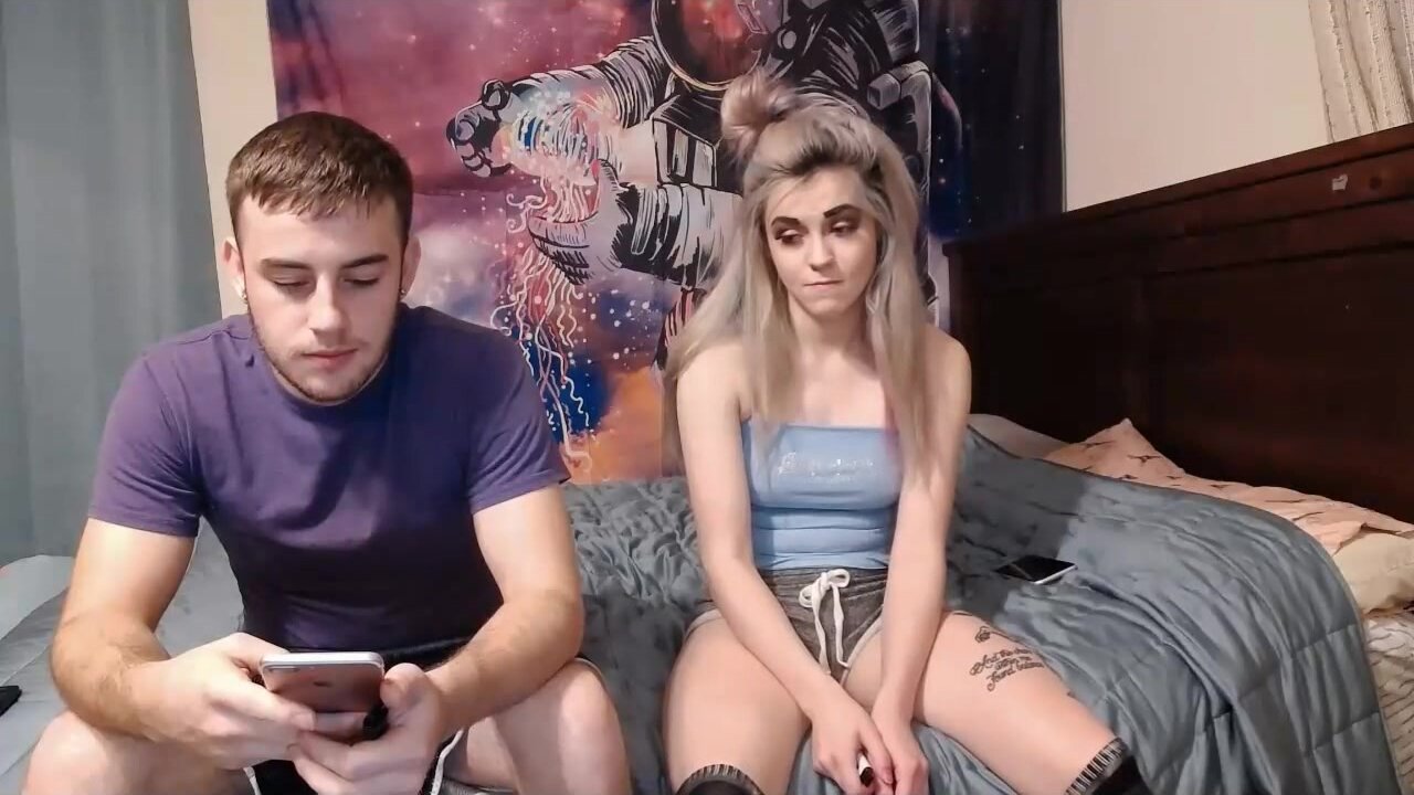 Cfnm Cfnm Michael Ass Eated By Girlfriend