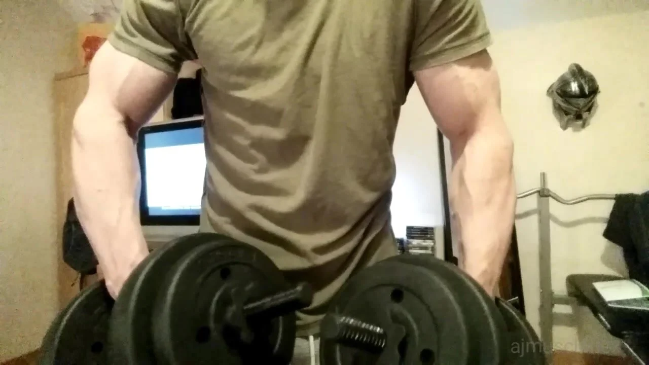 Flexing Aj Flexing And Puping His Muscles 9