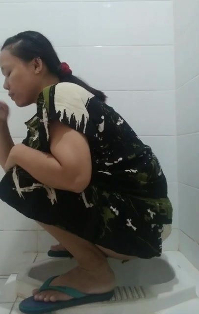 Cewek Indonesia Beol