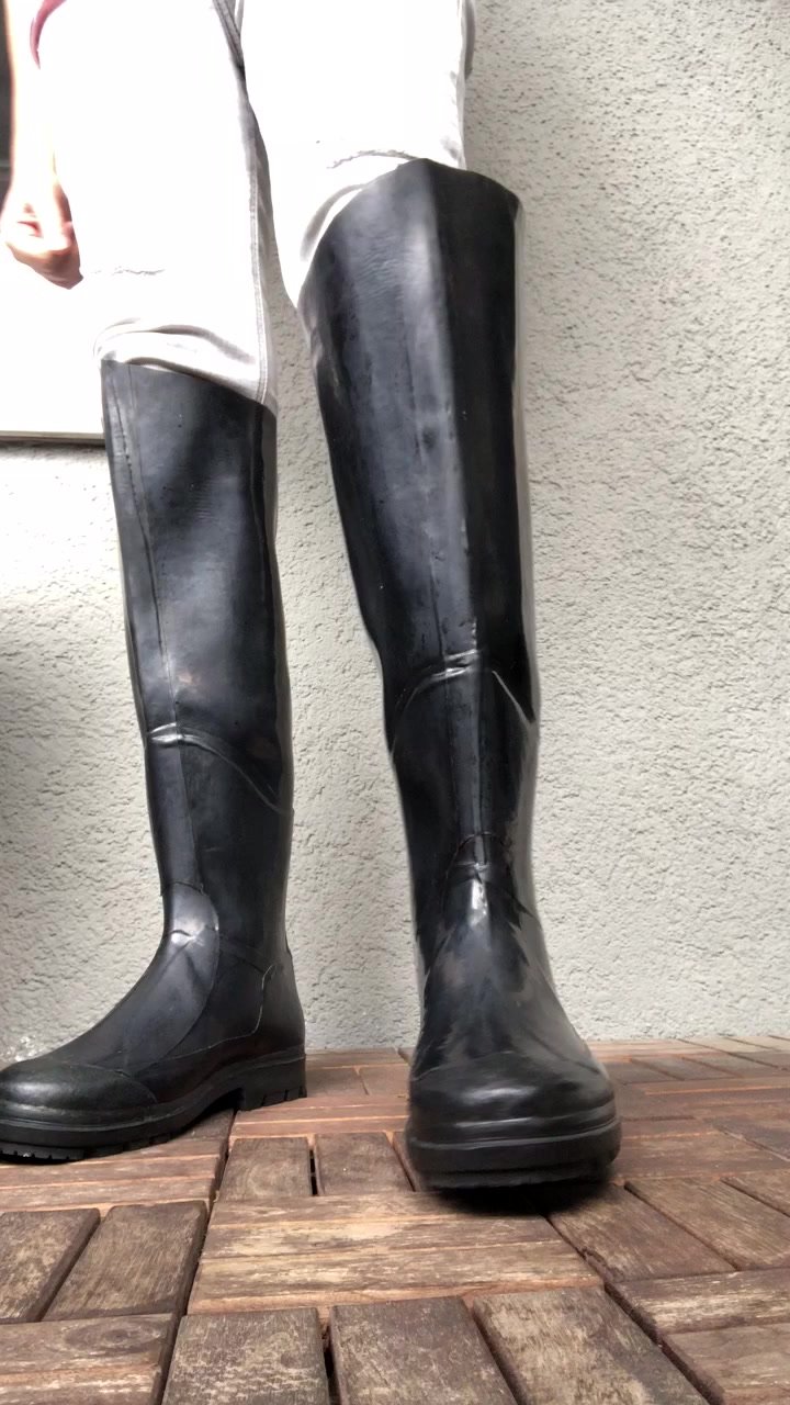 Tall Rubber Boots