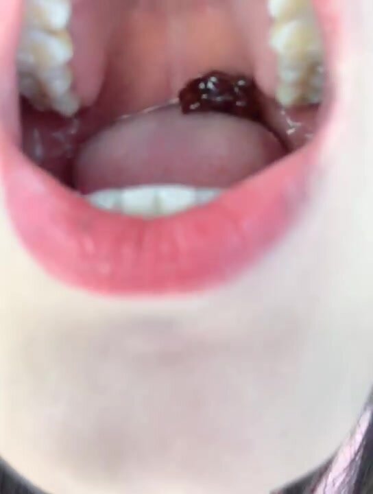 Vore Gummy