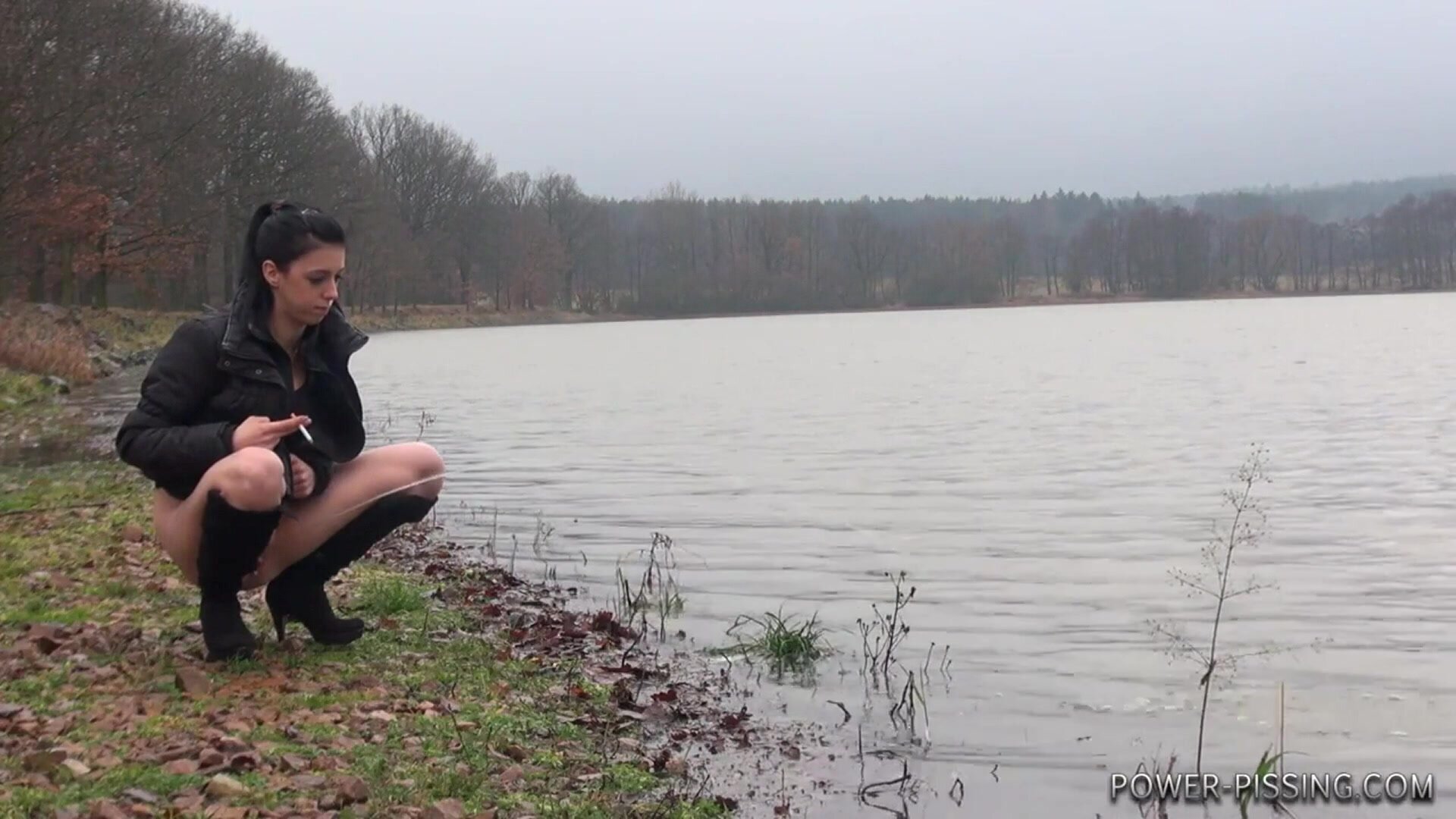Annie Piss Video 3