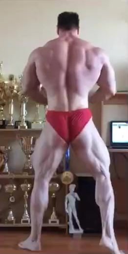 Sexy Muscle Dad