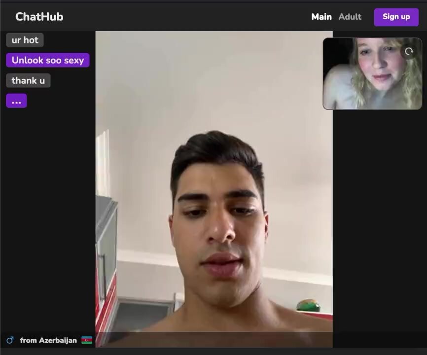 Hot Str8 Guy Shows His Cock