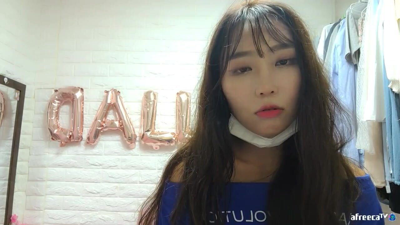 Korean Girl Fart Video 125
