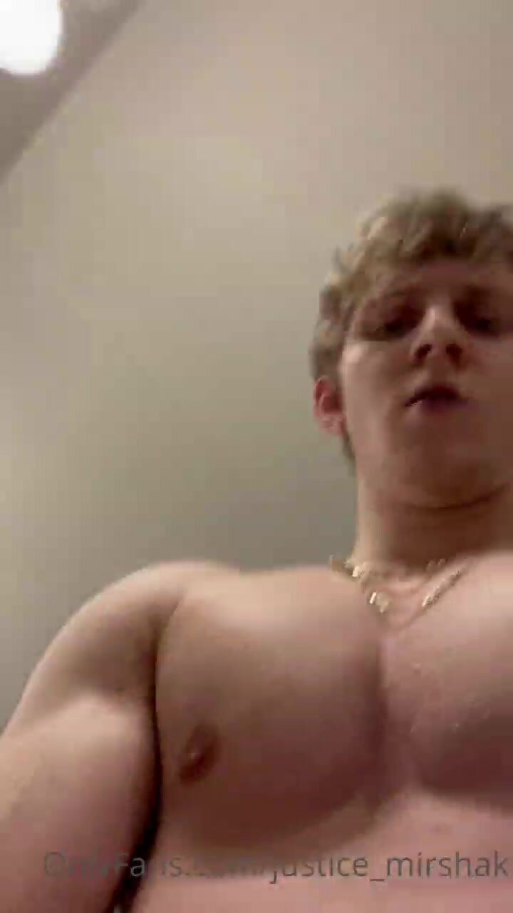 Muscle Guy Flexing 10