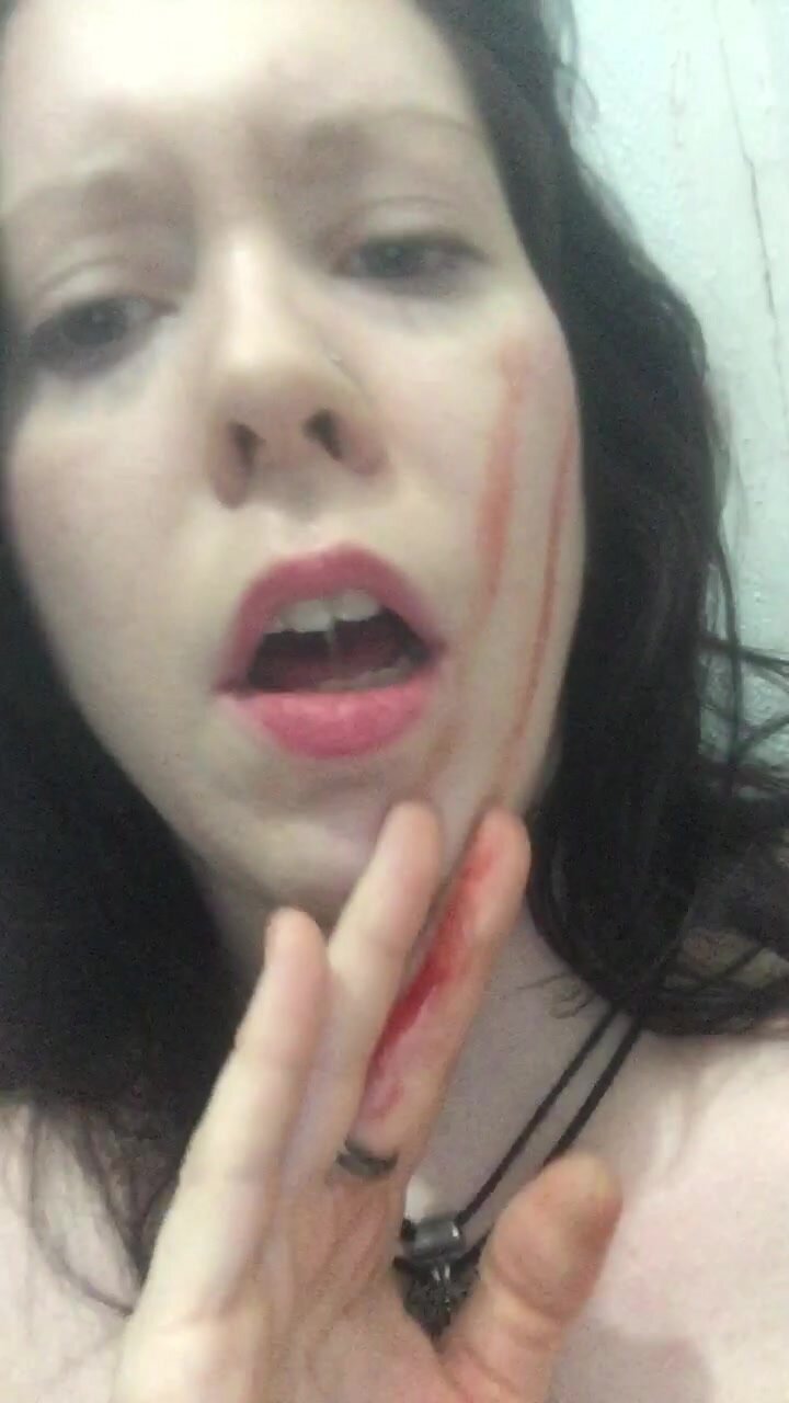 Messy Period Masturbation In Shower