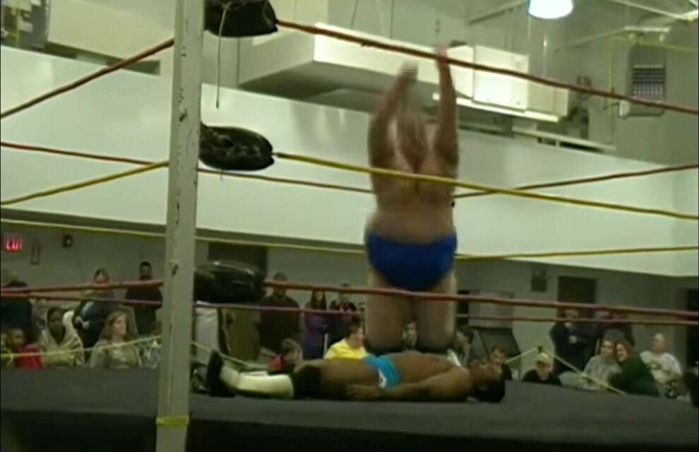 Chub Daddy Wrestling And Squashing