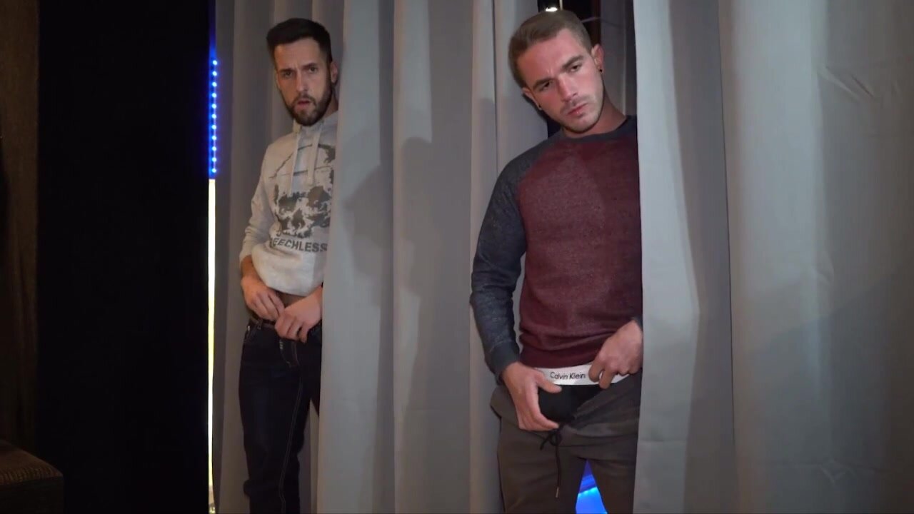 Peeping A Guy Maturbating Then Wanking Together 1