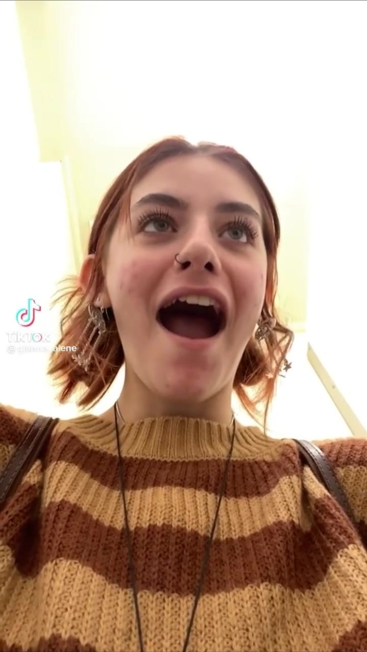 Toilet Farts Video 41