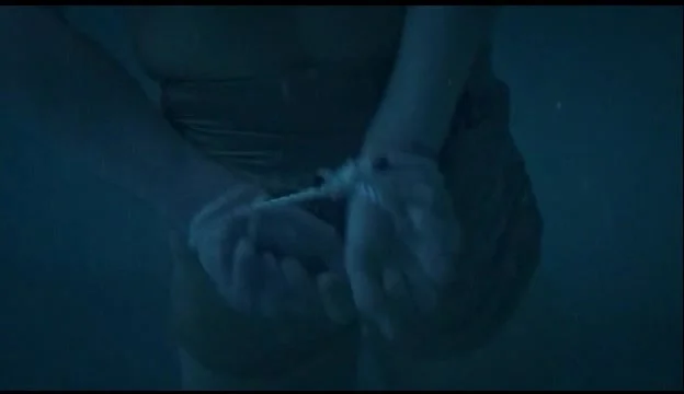 Underwater Tied Up