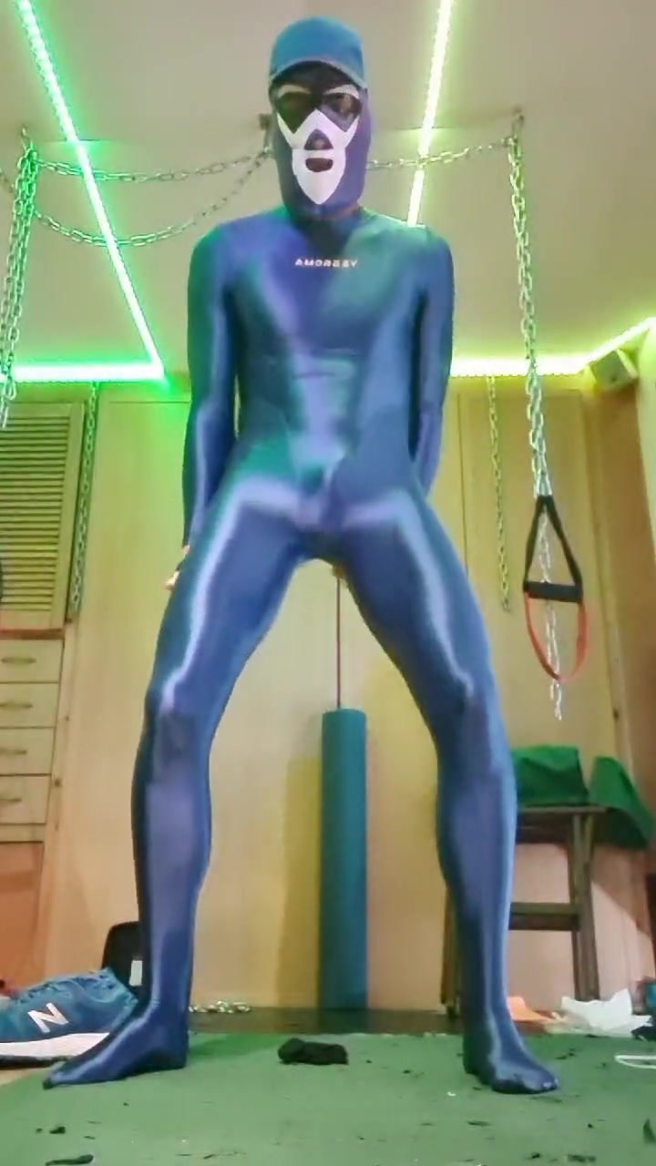Guy Dancing In Amoresy Suit