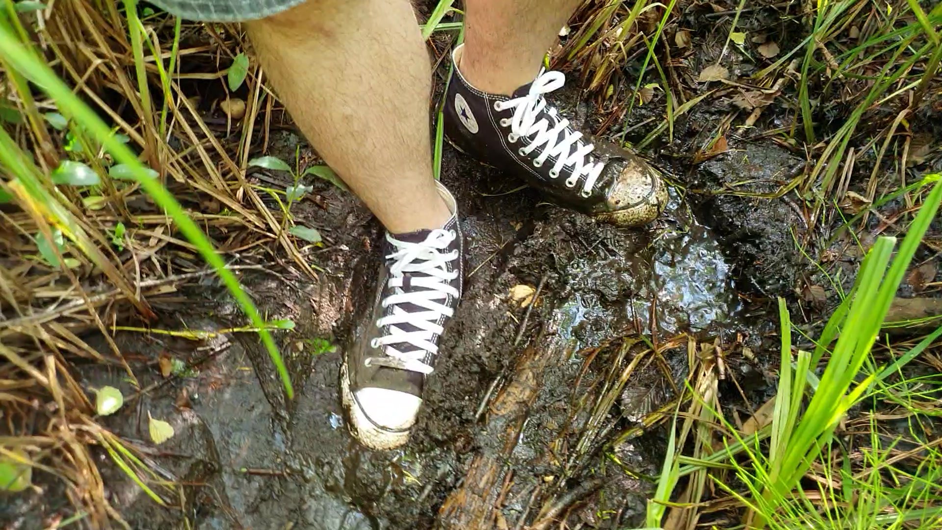 Muddy Chucks Part 2
