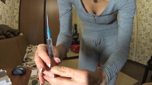 Women Self Injection Video 4