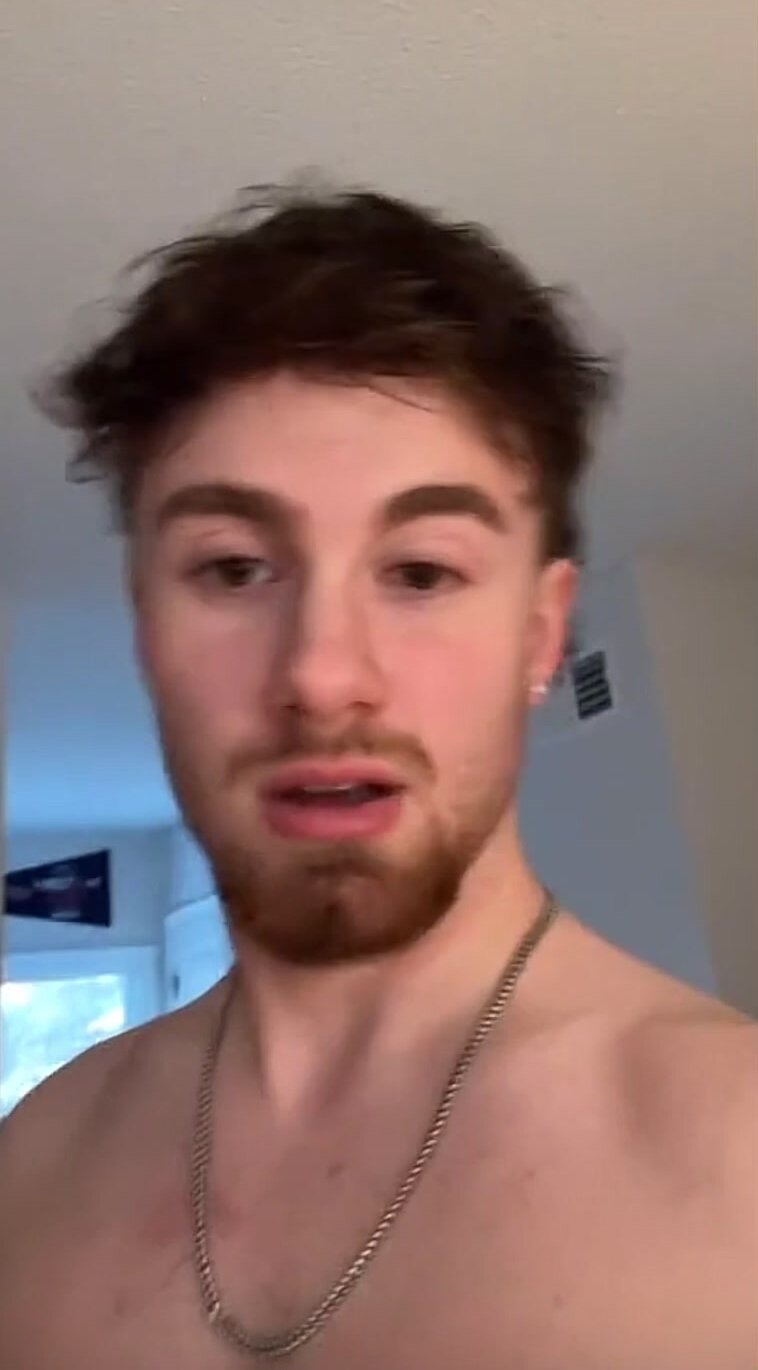 Hot Dude Farts 3